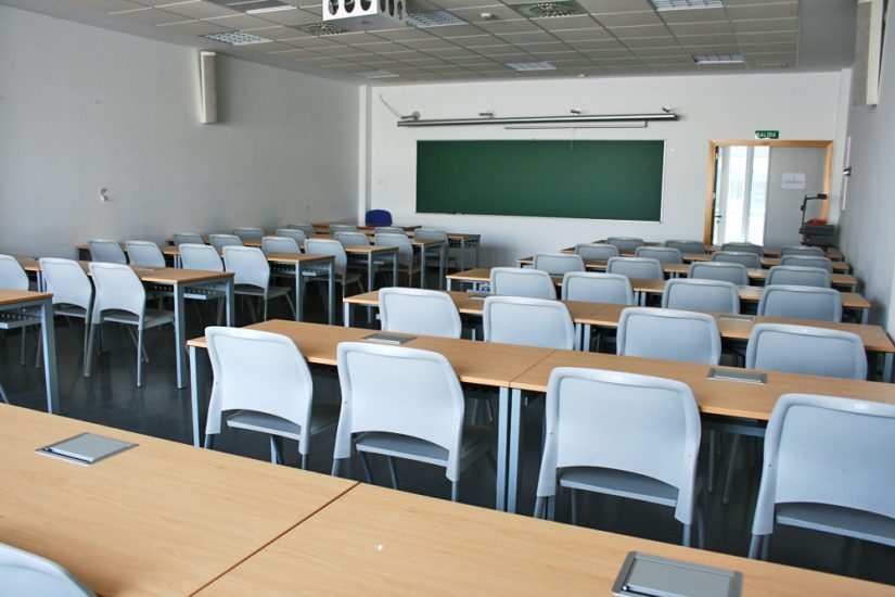 Aulas Modernas. Una nueva forma de aprender. - Grupo CMM